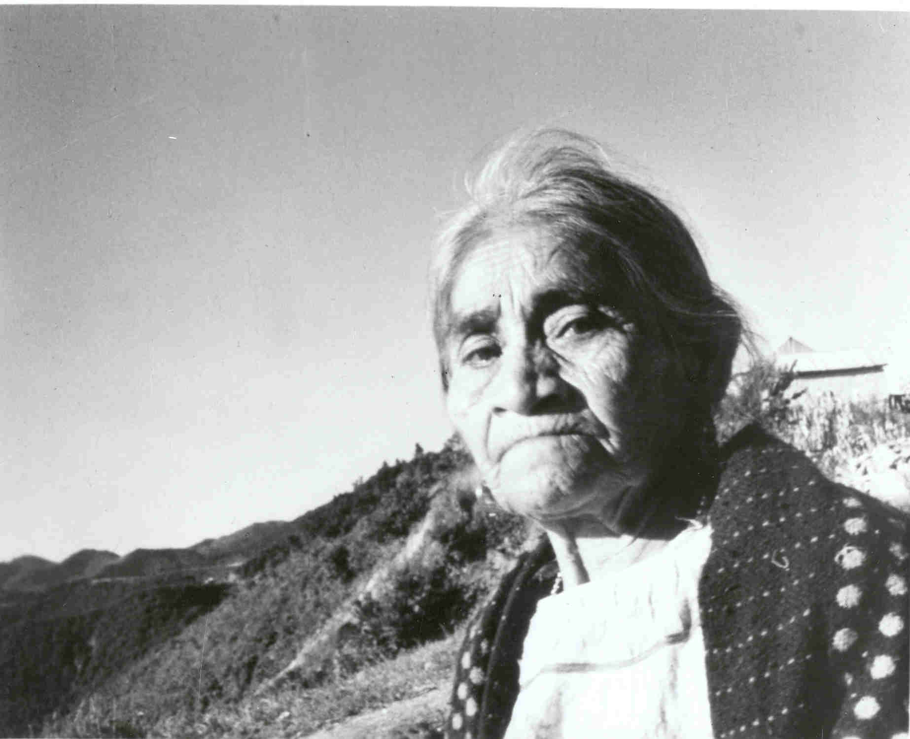 María Sabina, mujer espíritu : Producciones México : Sistema de ...